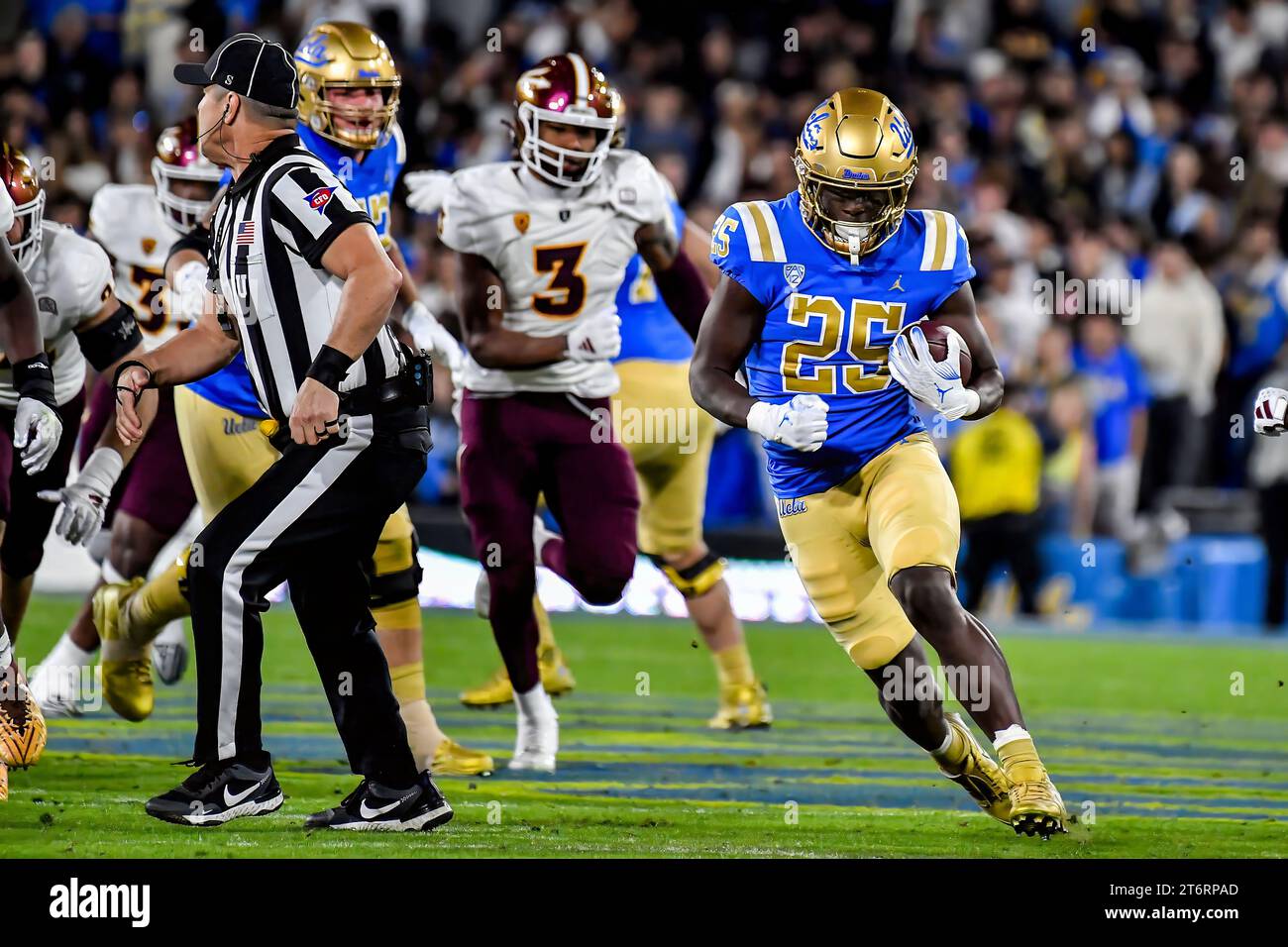 November 11, 2023 Pasadena, CA.UCLA Bruins running back TJ Harden (25 ...
