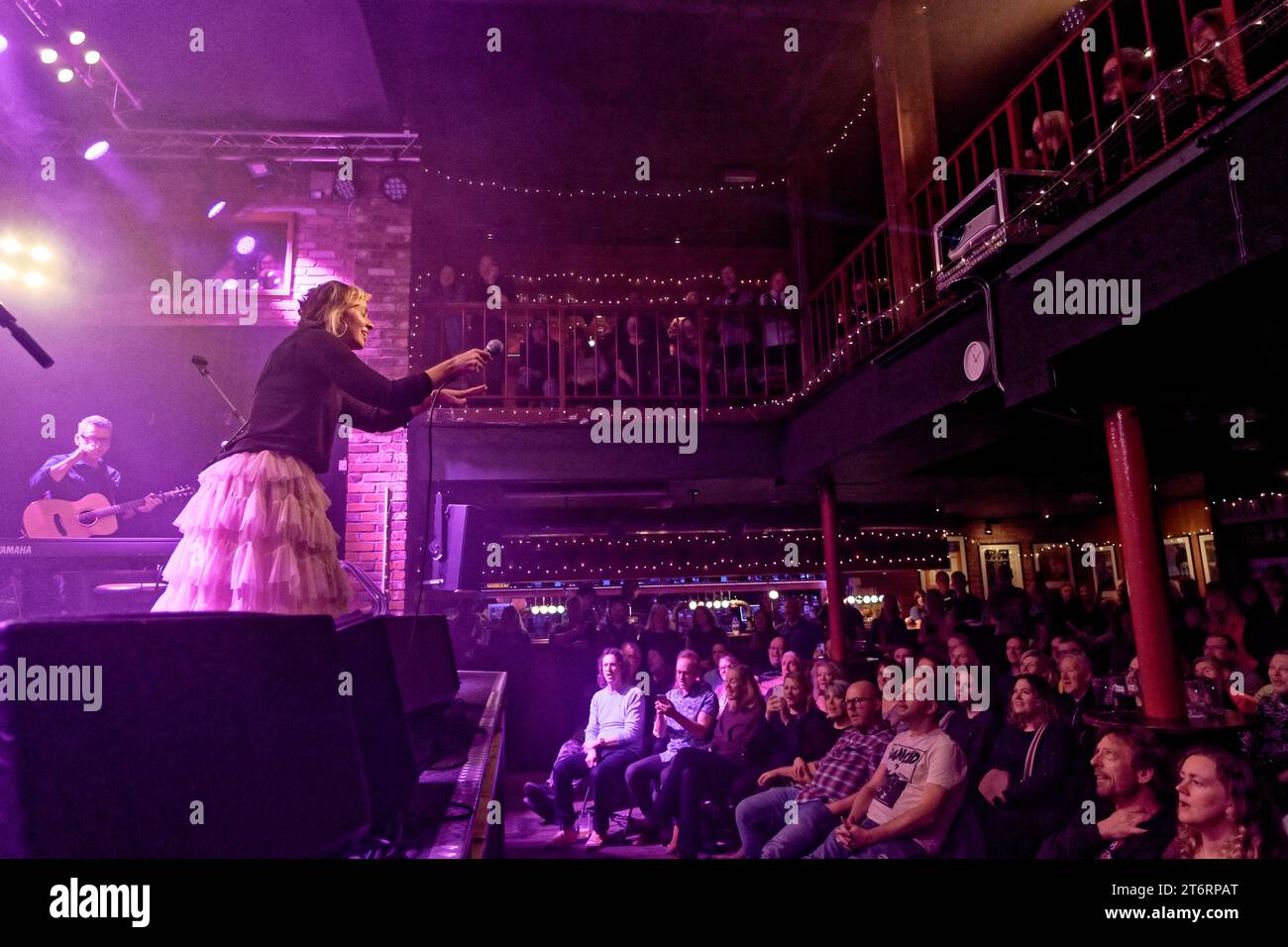 Louise wener of sleeper hi-res stock photography and images - Alamy