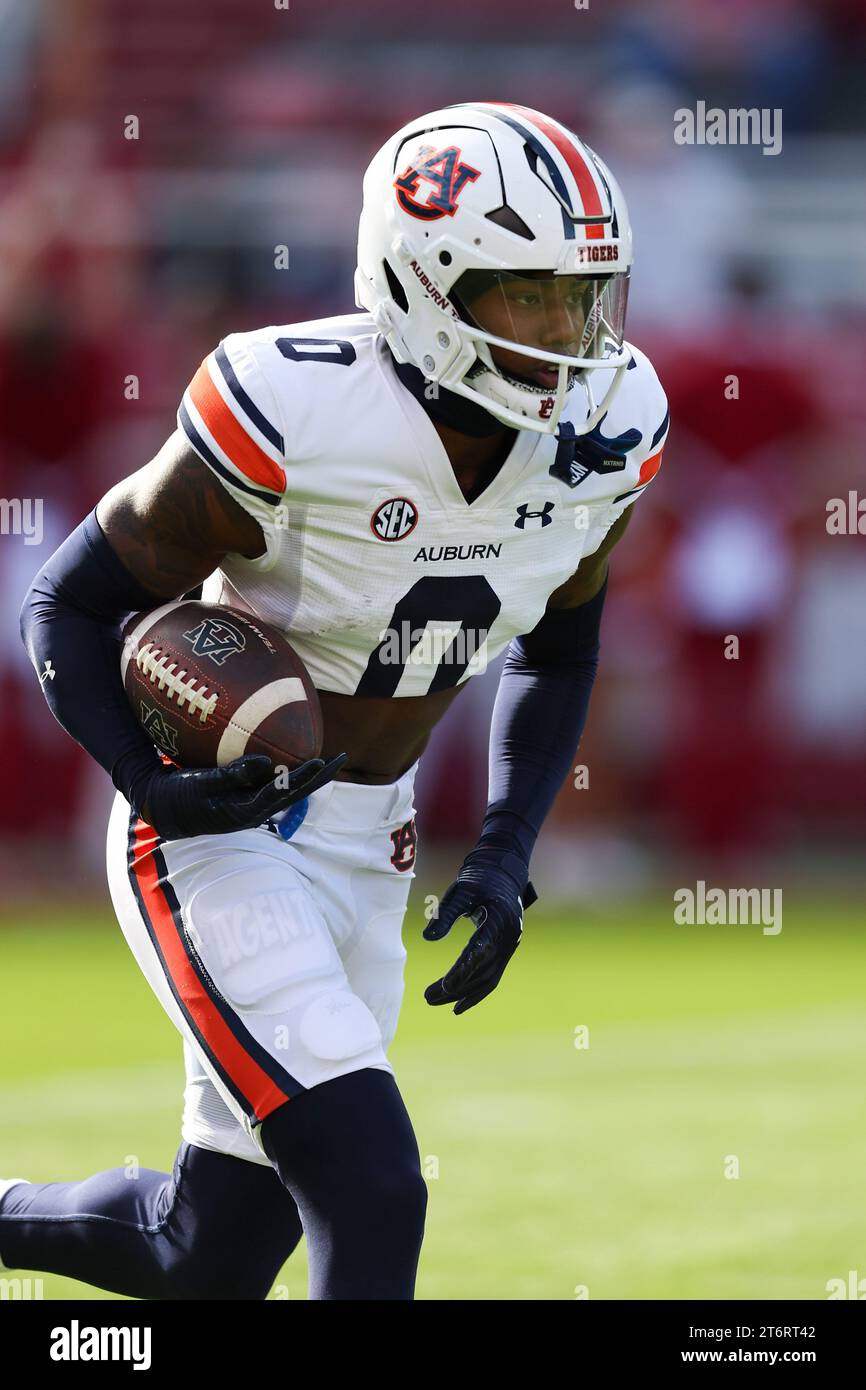 November 11, 2023: Keionte Scott #0 Auburn return man brings a ball up ...