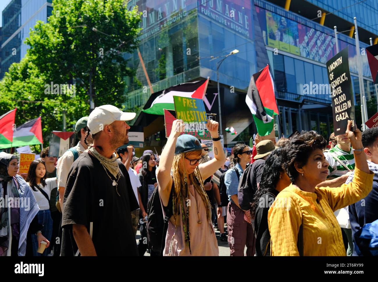 Melbourne CBD, 12 November 2023: Free Palestine protestors walk through ...