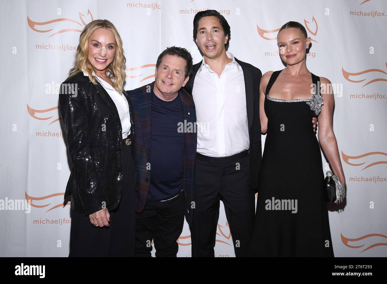 (L-R) Tracy Pollan, Michael J. Fox, Justin Long and Kate Bosworth ...