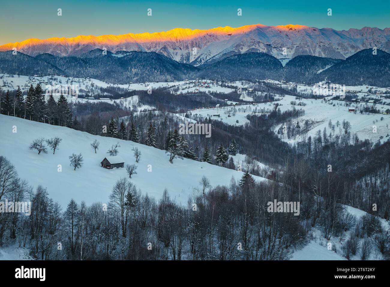Dawn scenery hi-res stock photography and images - Alamy