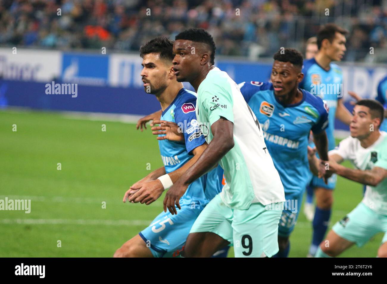 Rodrigo de Souza Prado, known as Rodrigo (55) and John Cordoba (9) of ...