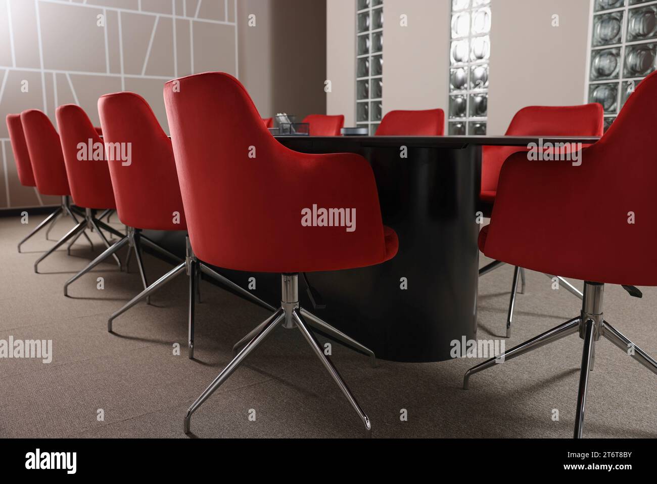Conference room chairs red hi-res stock photography and images - Alamy