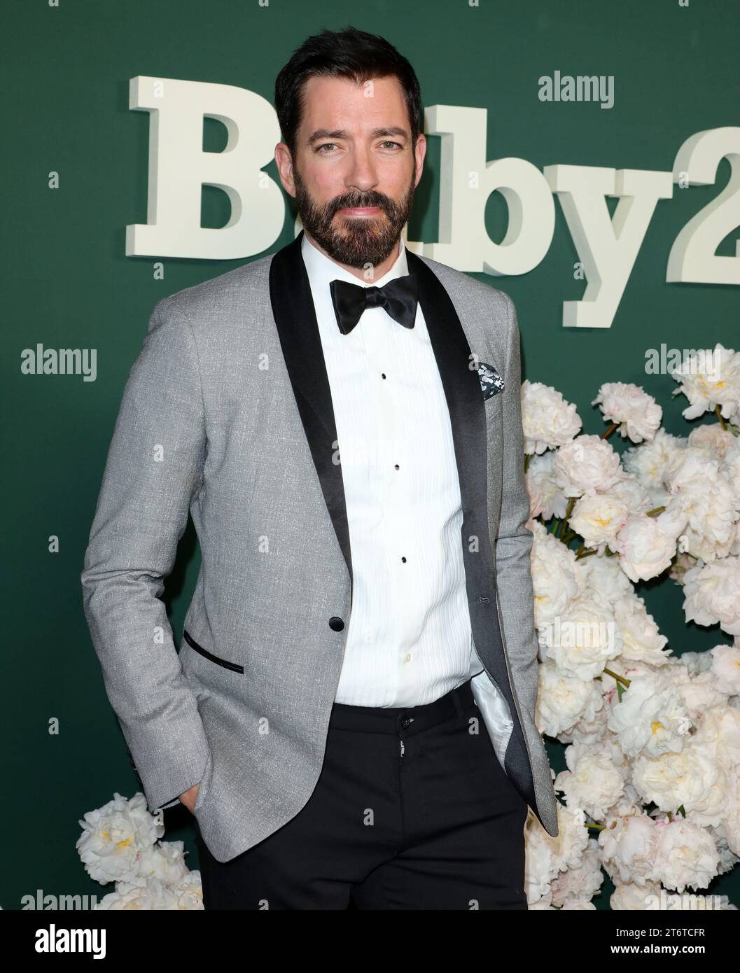 Drew Scott arrives at The 2023 Baby2Baby Gala held at The Pacific ...
