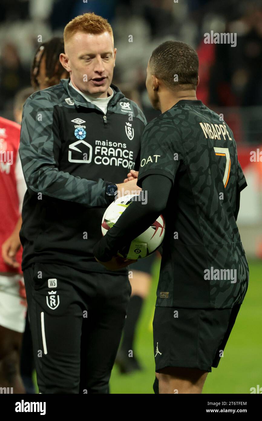 Coach of Stade de Reims Will Still aka William Still salutes Kylian ...