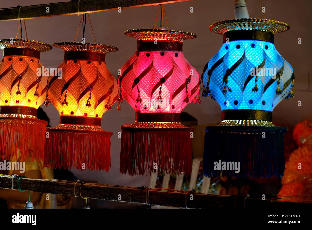 Hanging Diwali Lamp (Kandil) - Diwali Festival Background, Colourful ...