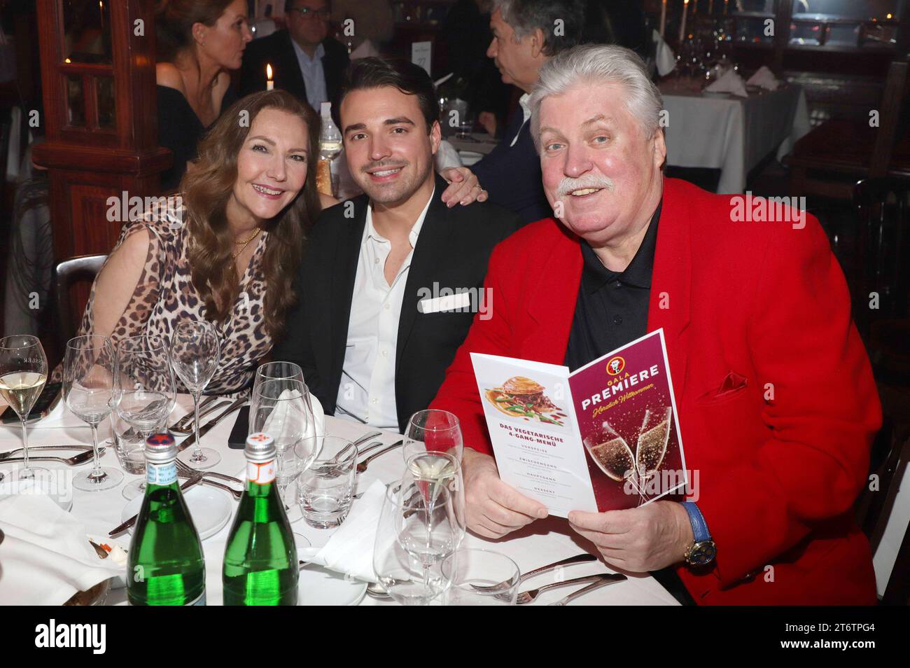Klaus Baumgart mit Ehefrau Ilona Baumgart und Sohn Alexander bei der ...