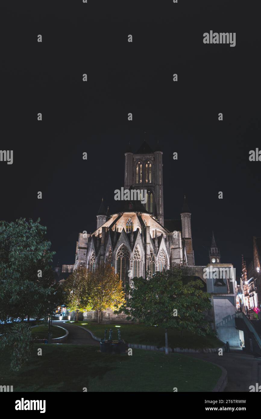 Saint Nicholas' Church on the Korenmarkt in the historic part of Ghent ...