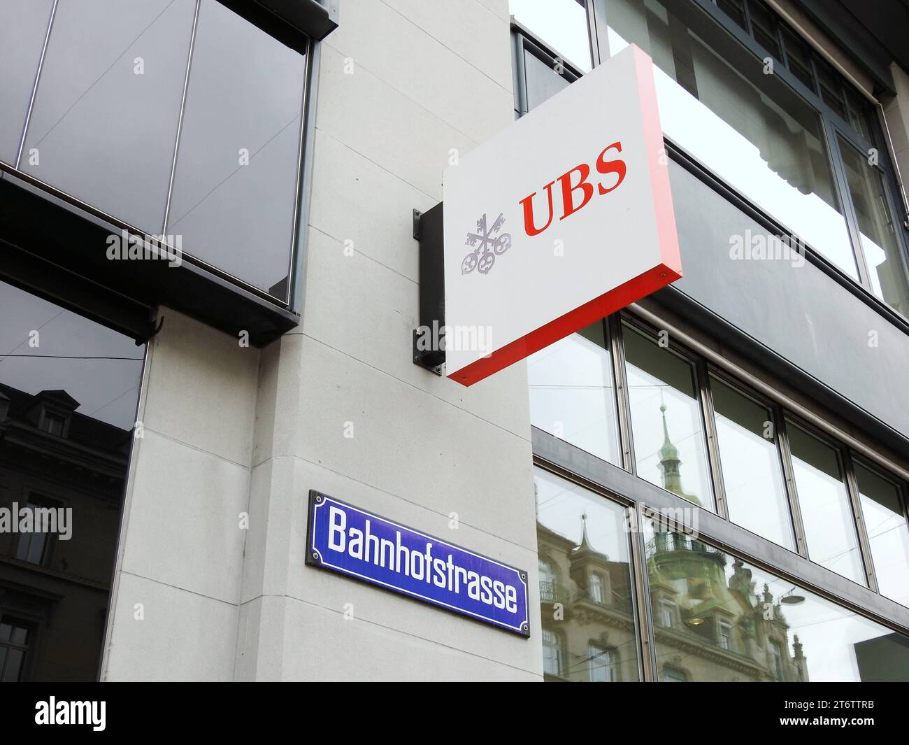 Foto Manuel Geisser 10.10.2023 Zuerich Schweiz. Bild : Bank UBS an der ...