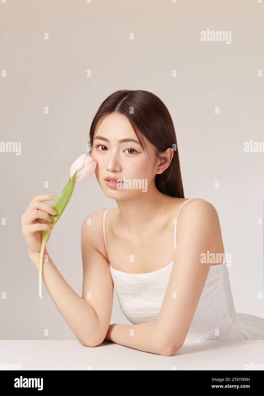 Healthy habits for a naturally beautiful face Stock Photo - Alamy