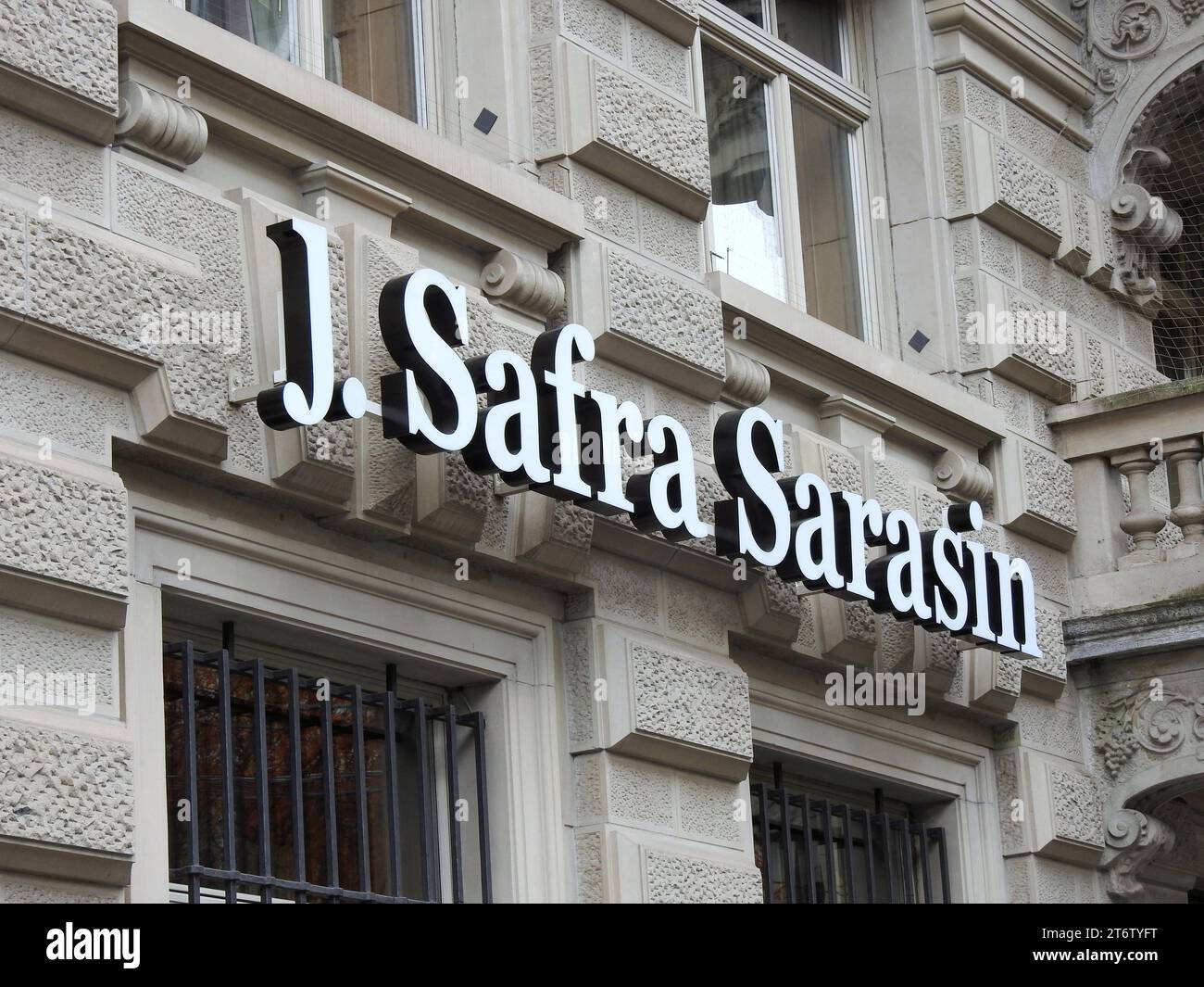 Bank j safra hi-res stock photography and images - Alamy