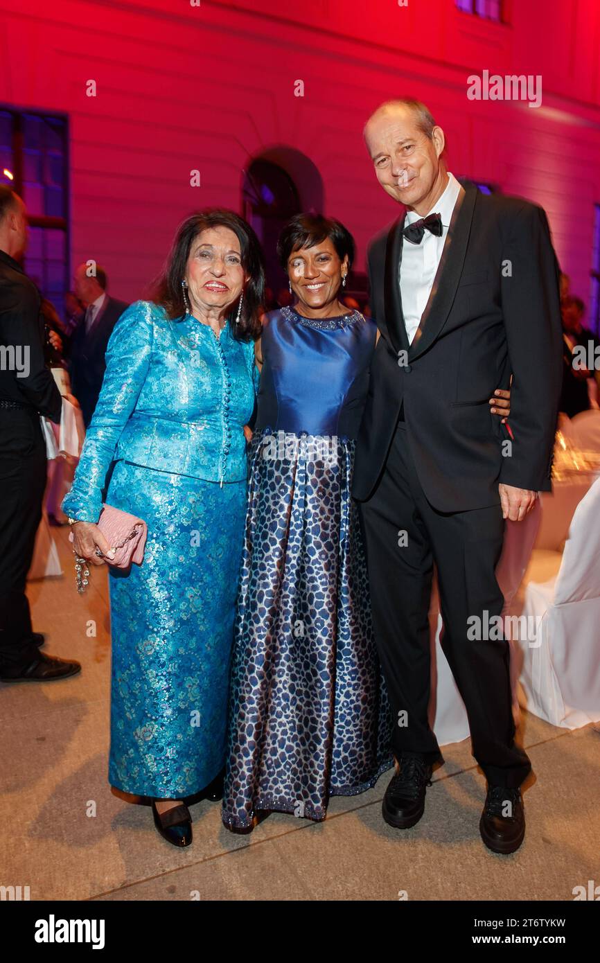 22. Preis für Verständigung und Toleranz 2023 Christoph Mohn mit ...