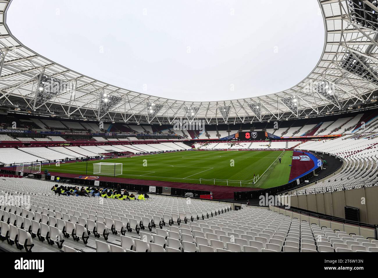 West ham stadium inside view hi-res stock photography and images - Alamy