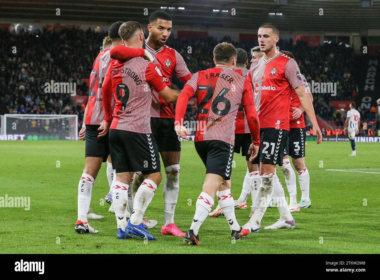 Adam holgate hi-res stock photography and images - Alamy