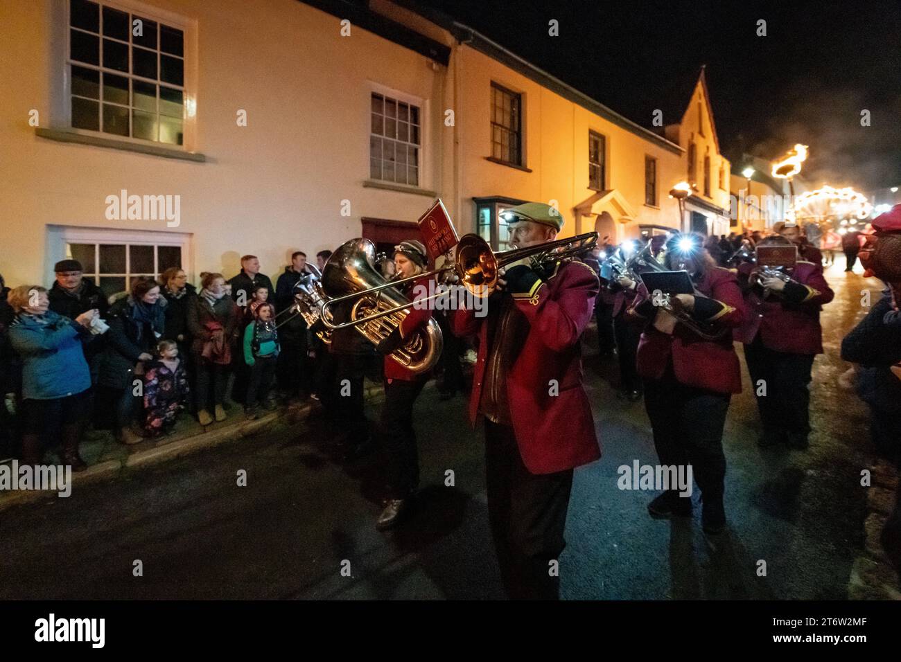 Hatherleigh, Devon, UK. 11th Nov, 2023. Hatherleigh, UK., . Flaming parade in the Hatherleigh ...