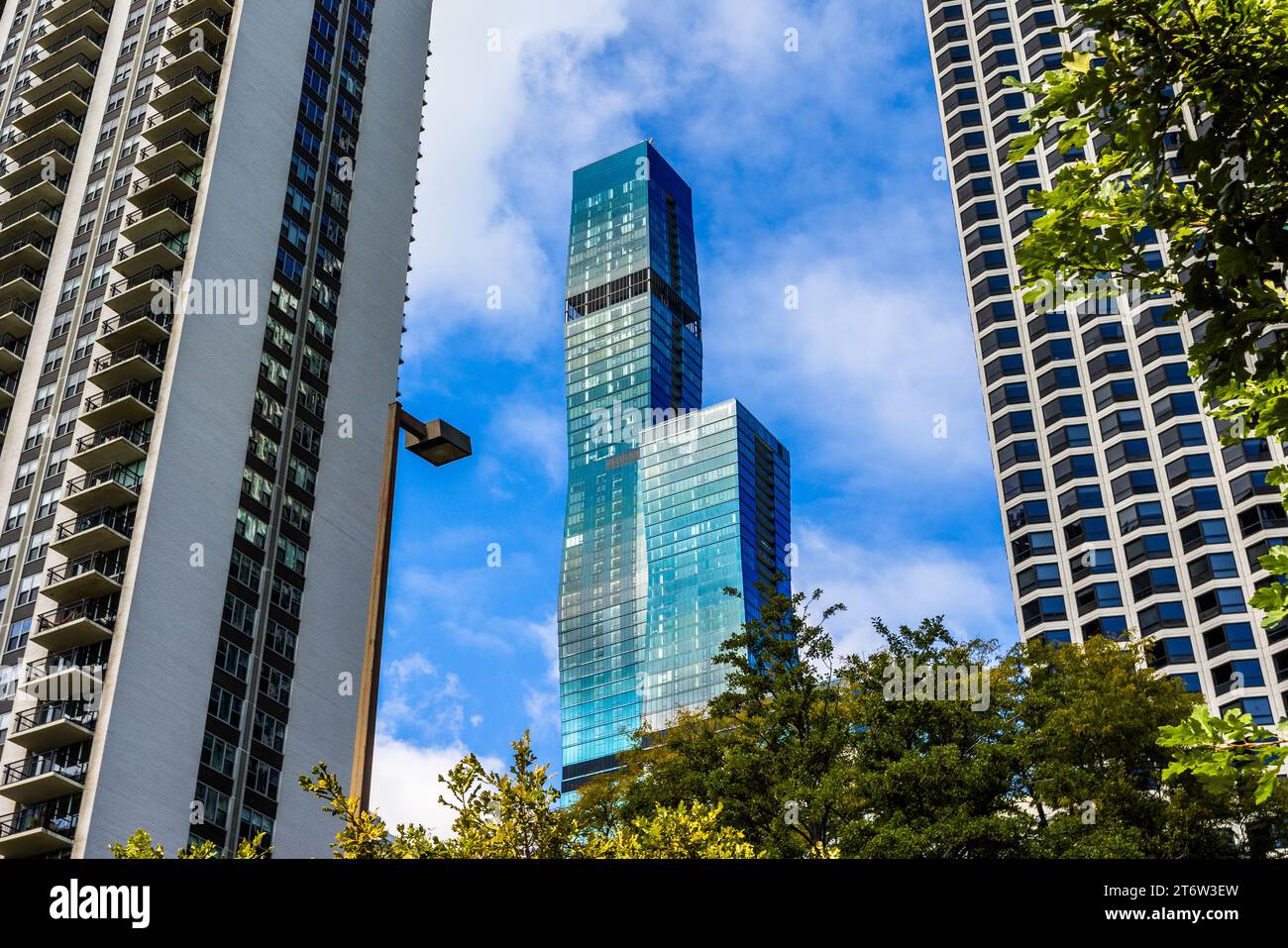 The St. Regis Chicago (formerly Vista Tower, Wanda Vista Tower ...
