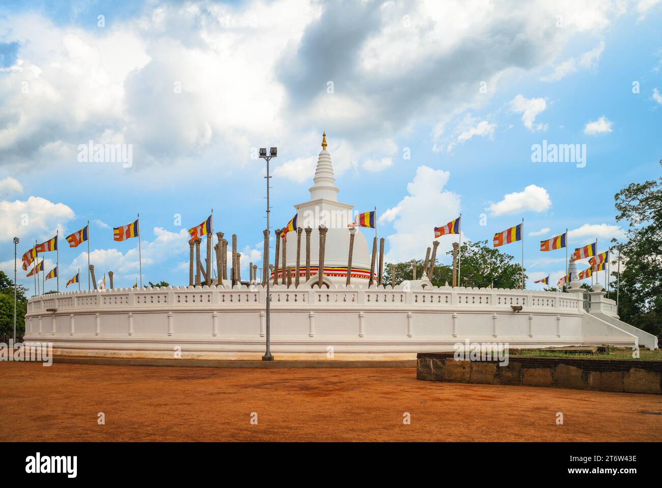 Thuparamaya Stupa and Stone Pillars, first Buddhist temple in ...