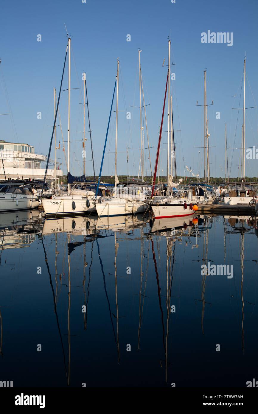 Pula marina istria croatia hi-res stock photography and images - Alamy