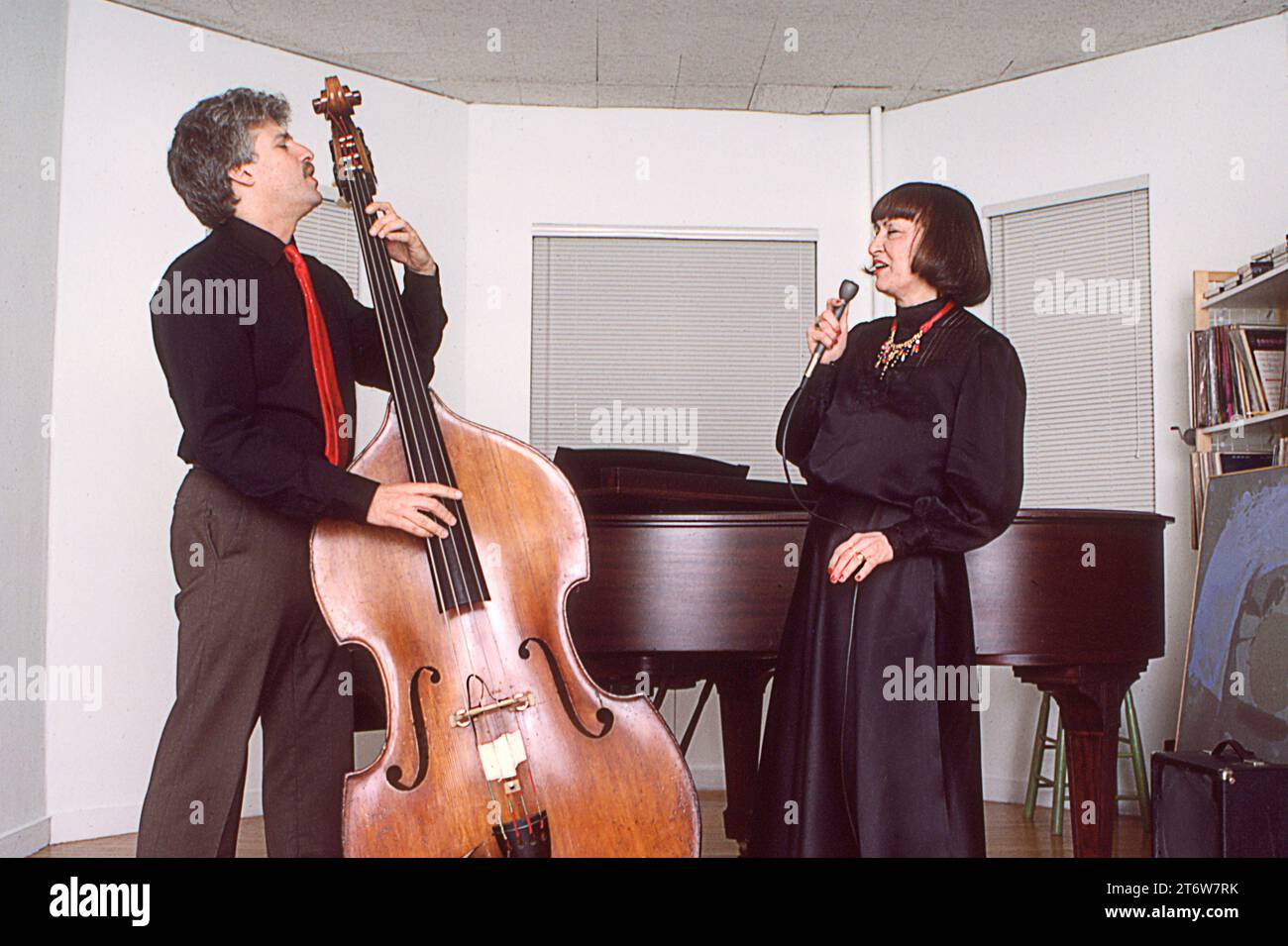 Musical collaborators hi-res stock photography and images - Alamy