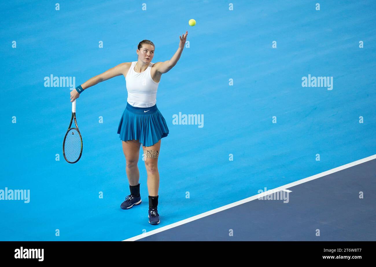 Sweden’s Kajsa Rinaldo Persson in action against Great Britain's Katie ...