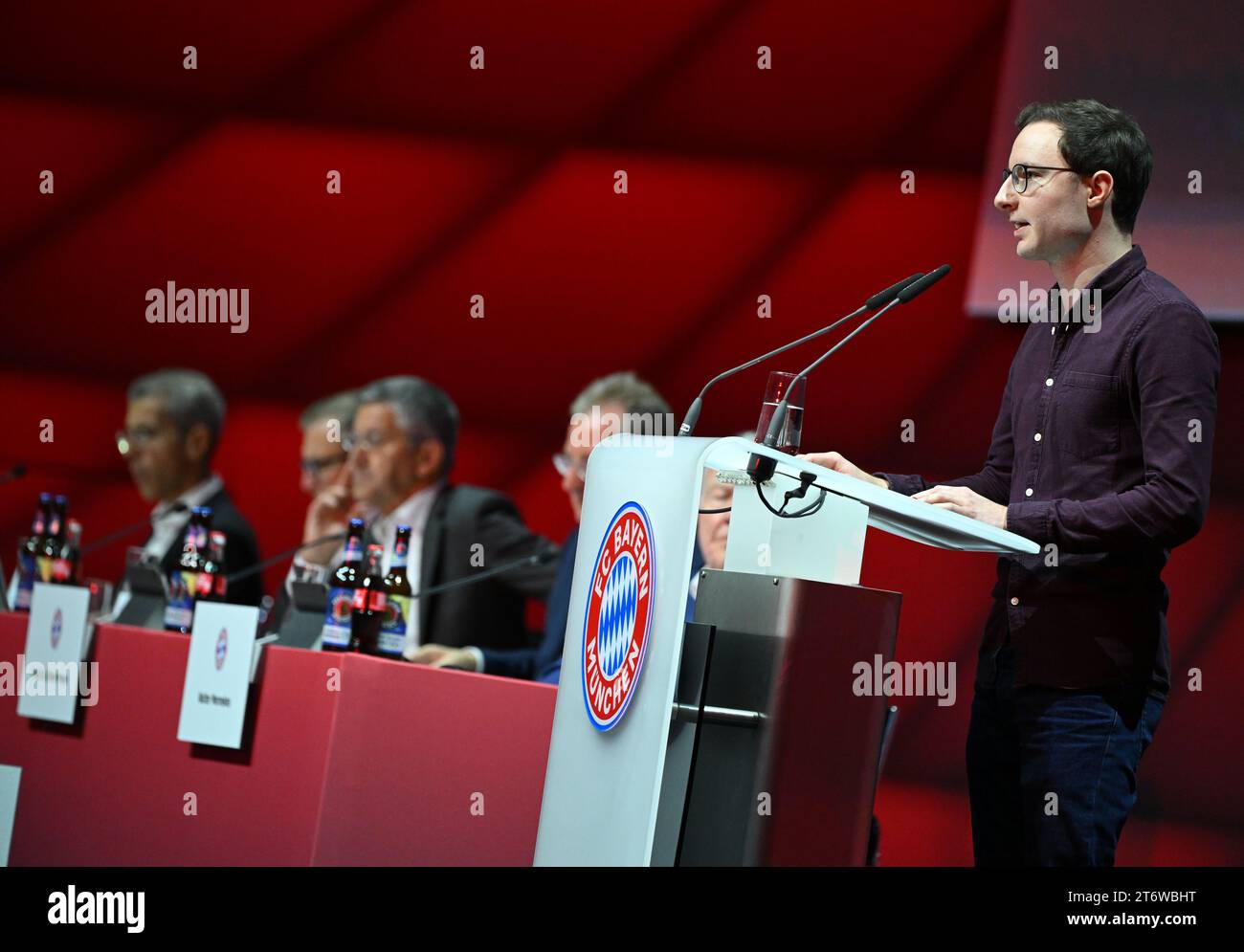 12 November 2023, Bavaria, Munich: Soccer: Bundesliga, Annual General ...
