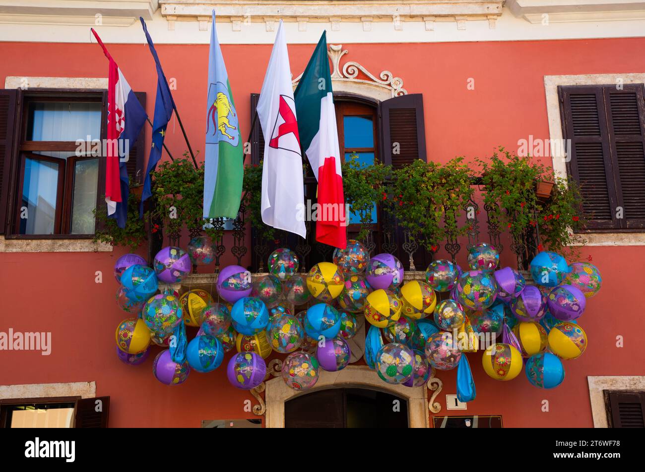 Flags and Decorations, Municiplal Building, Veliki Square, Old Town ...