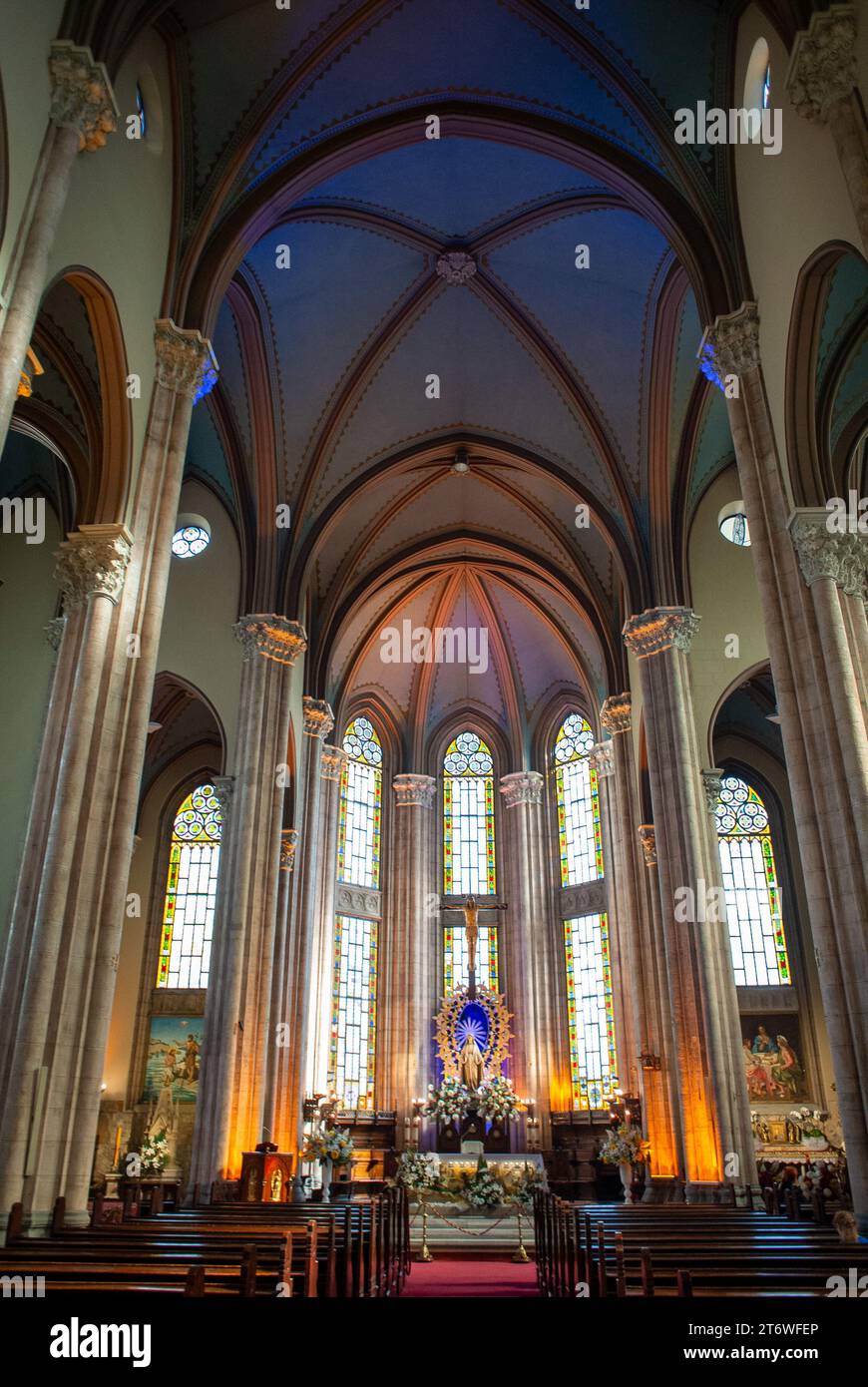 Sent antuan kilisesi hi-res stock photography and images - Alamy