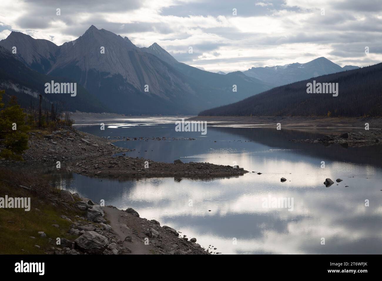 Medicine Lake, Jasper National Park, Jasper, Alberta, Canada Stock ...