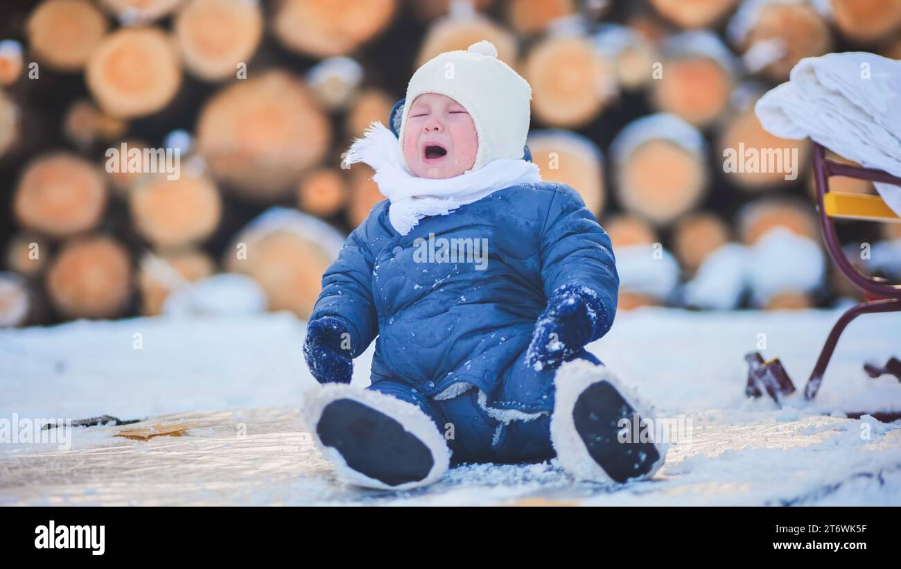 Crying in snow hi-res stock photography and images - Alamy