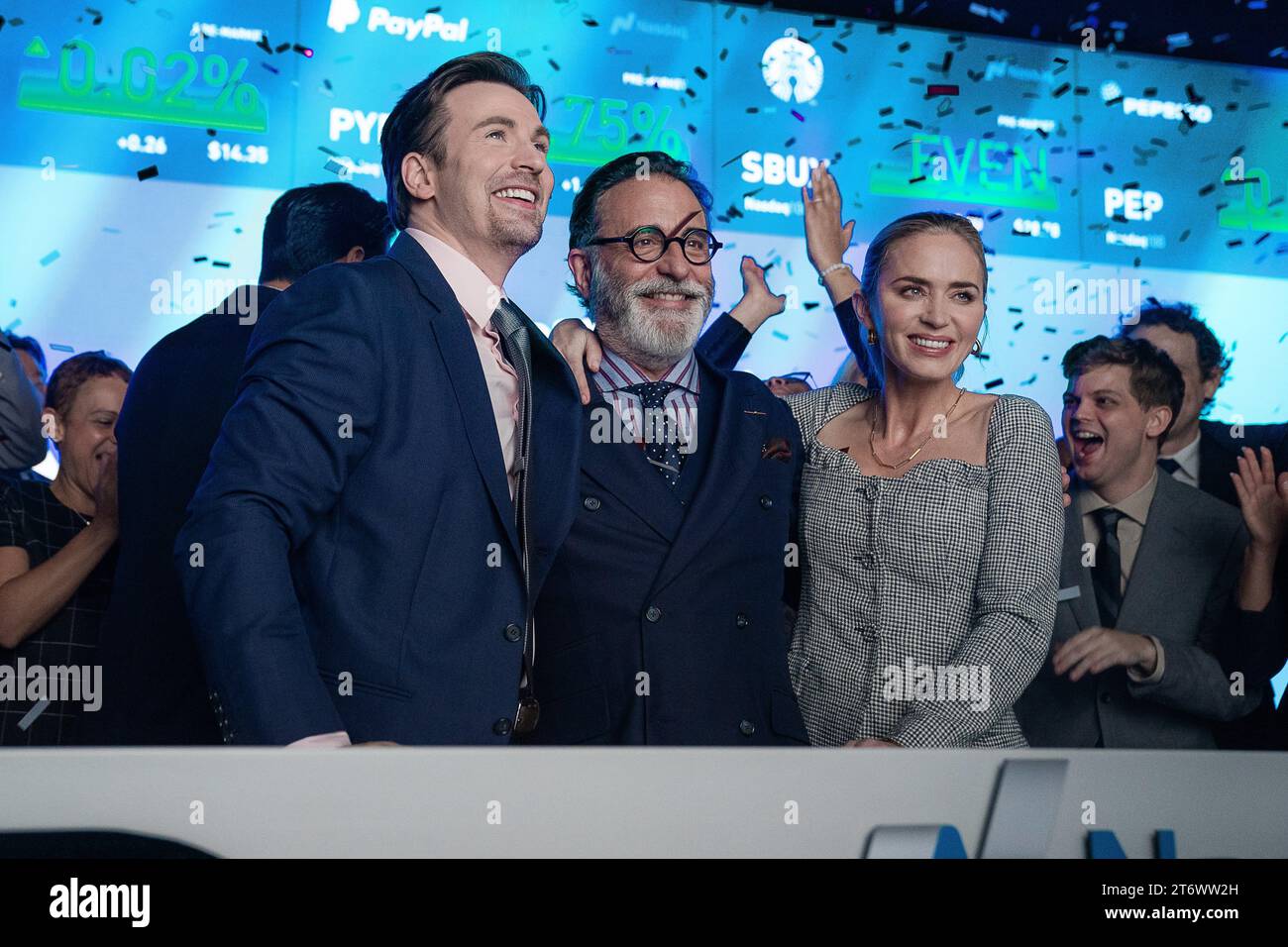 ANDY GARCIA, CHRIS EVANS and EMILY BLUNT in PAIN HUSTLERS, directed by ...