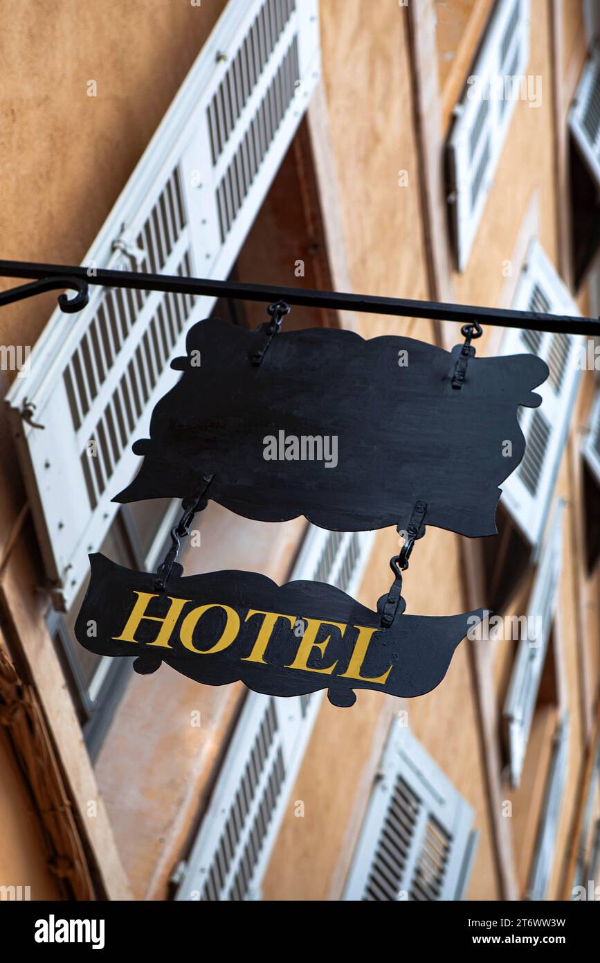 Vintage hotel sign signboard hi-res stock photography and images - Alamy