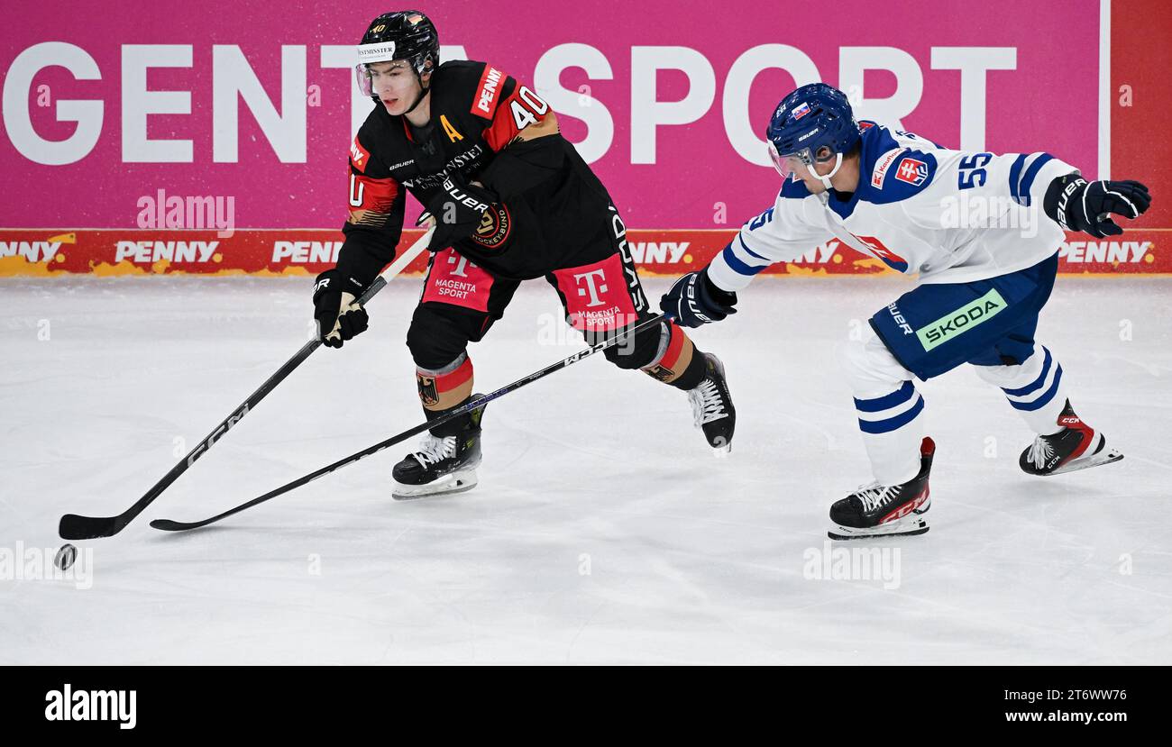 12 November 2023, Bavaria, Landshut: Ice hockey: Germany Cup, Germany ...
