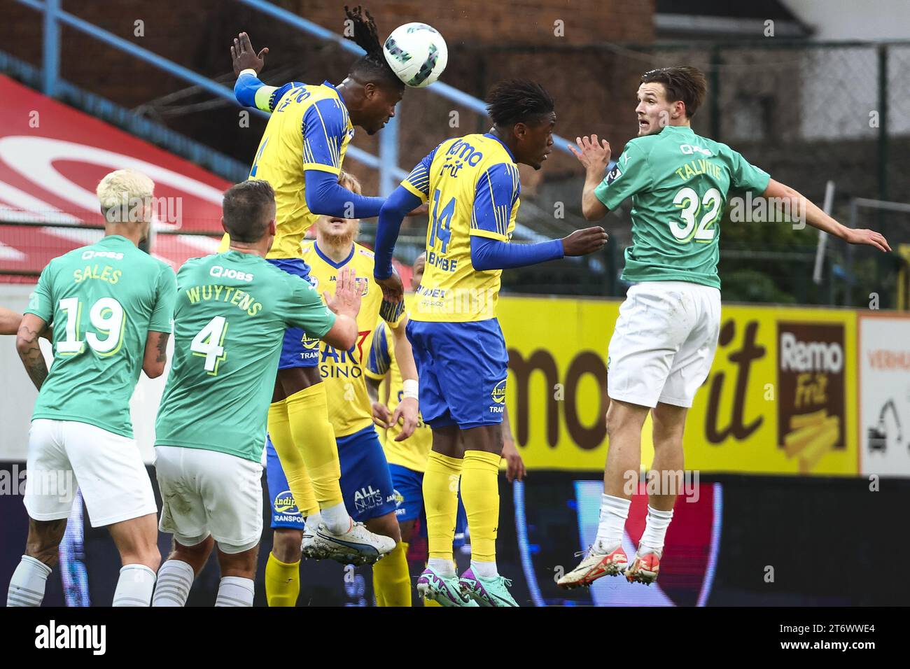 Beveren's Sheldon Bateau, Beveren's Anthony Limbombe and Lommel's Juho ...