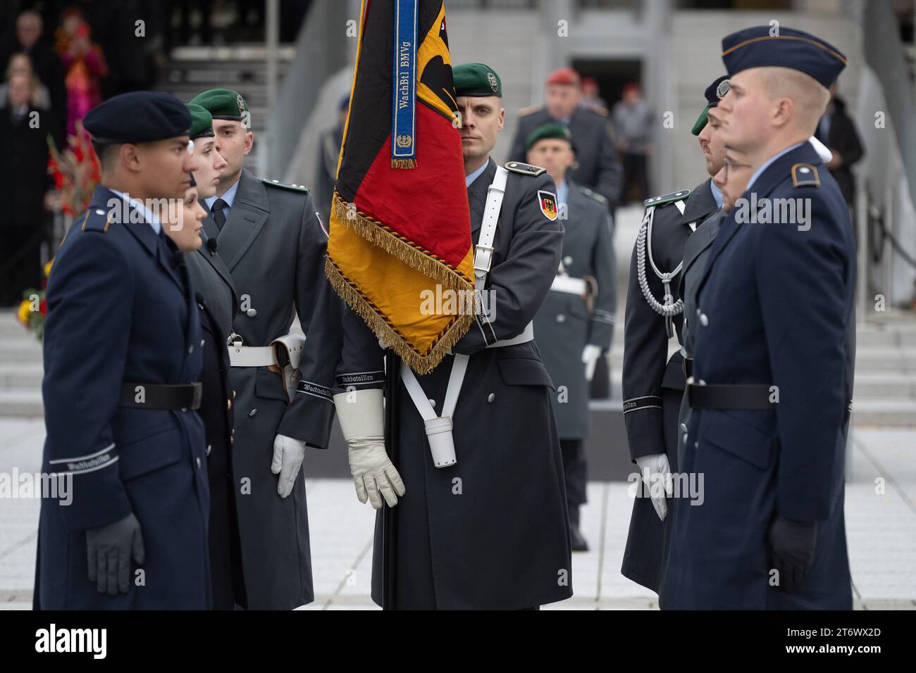 12 November 2023, Berlin: Recruits stand for the oath around a German ...