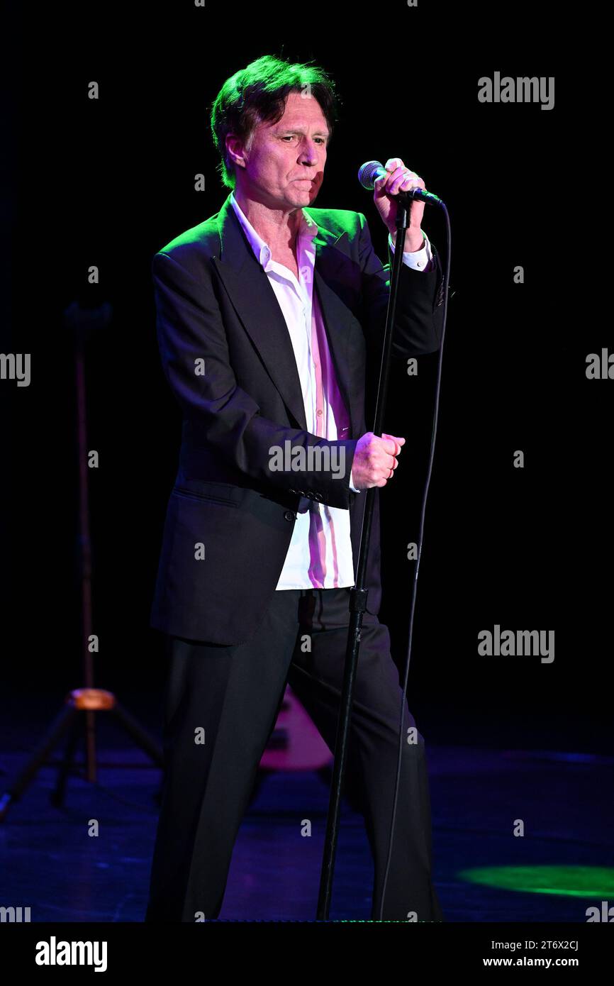 John waite singer hi-res stock photography and images - Alamy