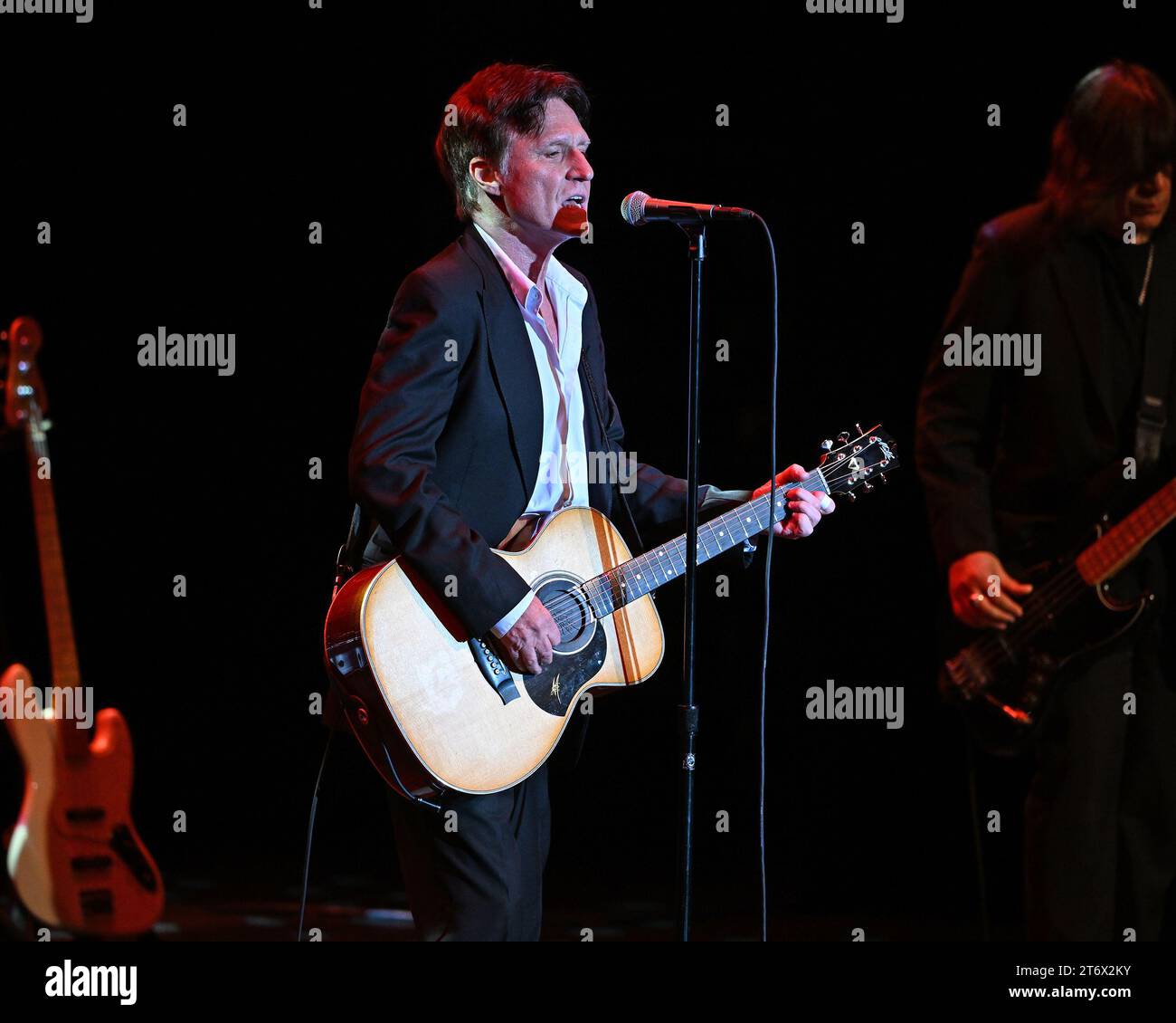 John waite singer hi-res stock photography and images - Alamy