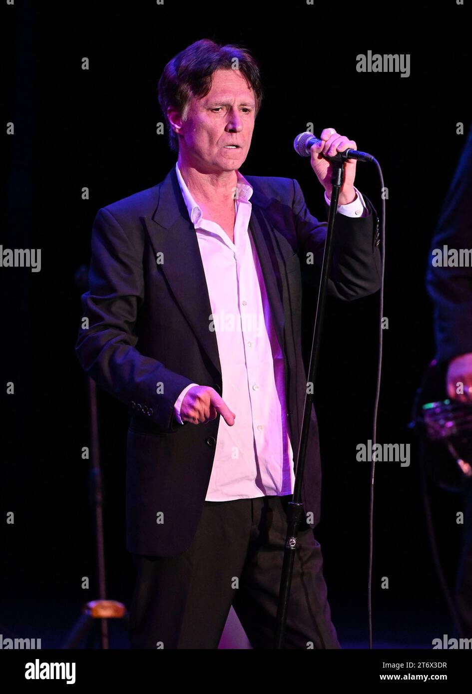 John waite singer hi-res stock photography and images - Alamy