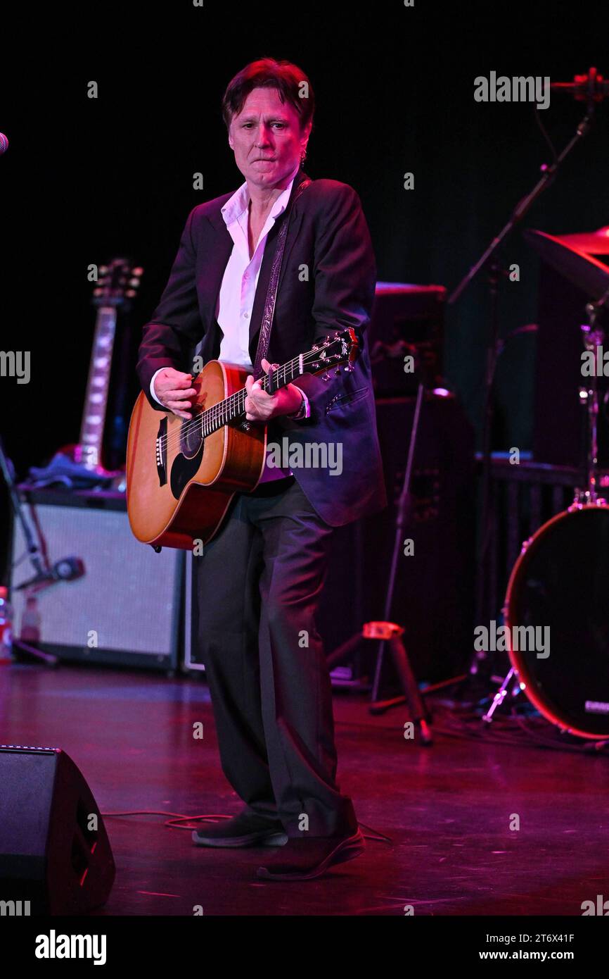 John waite singer hi-res stock photography and images - Alamy