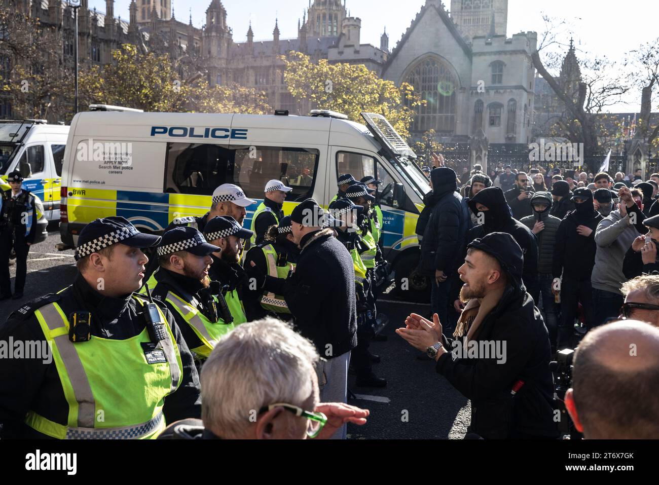 11 november 2023 marches uk hi-res stock photography and images - Alamy