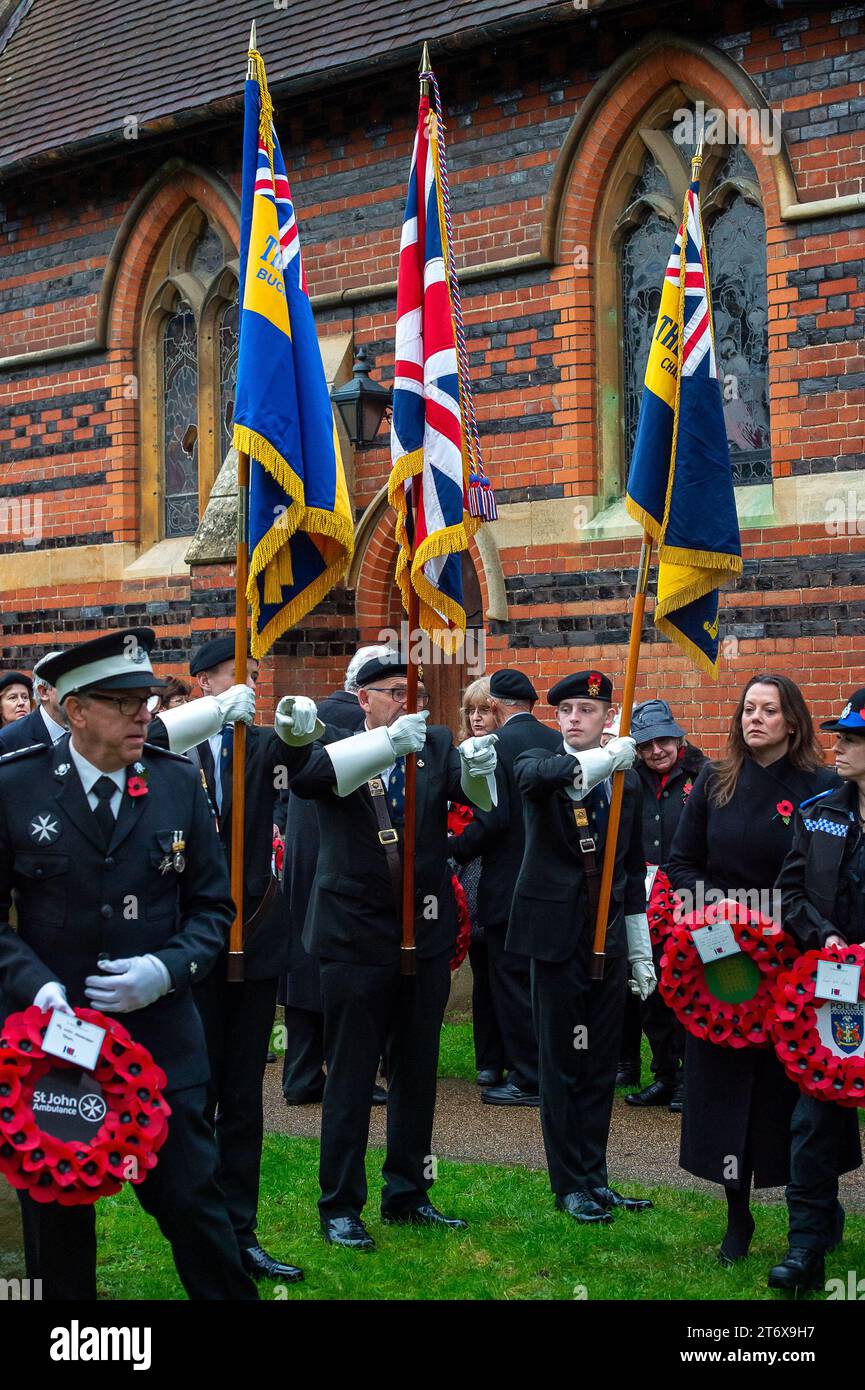 Chalfont St Peter, UK. 12th November, 2023. Hundreds packed the streets ...