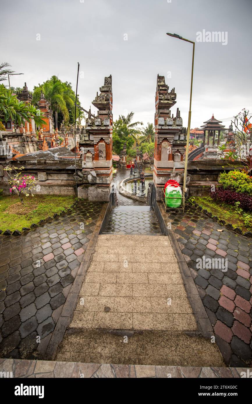 A Buddhist temple in the evening in the rain. The Brahmavihara-Arama ...