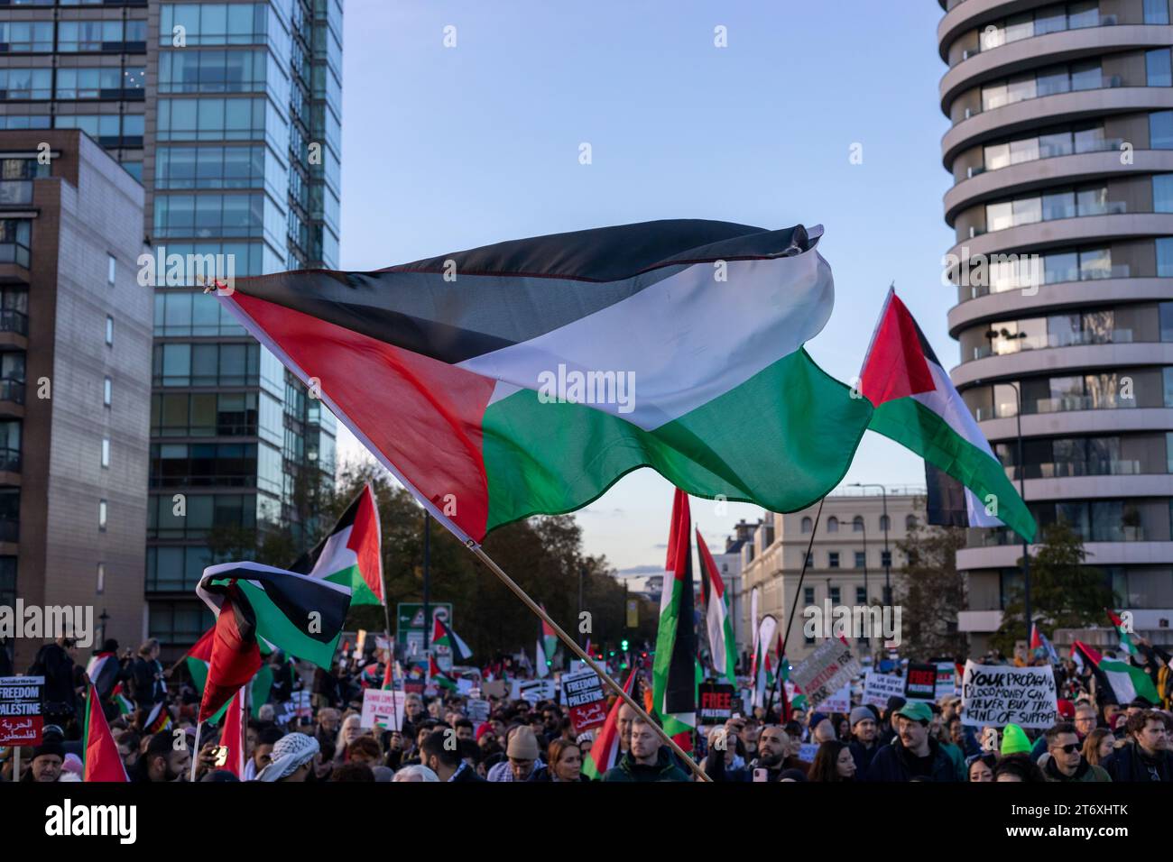 11th November Palestinian Solidarity March - Armistace Day Stock Photo ...