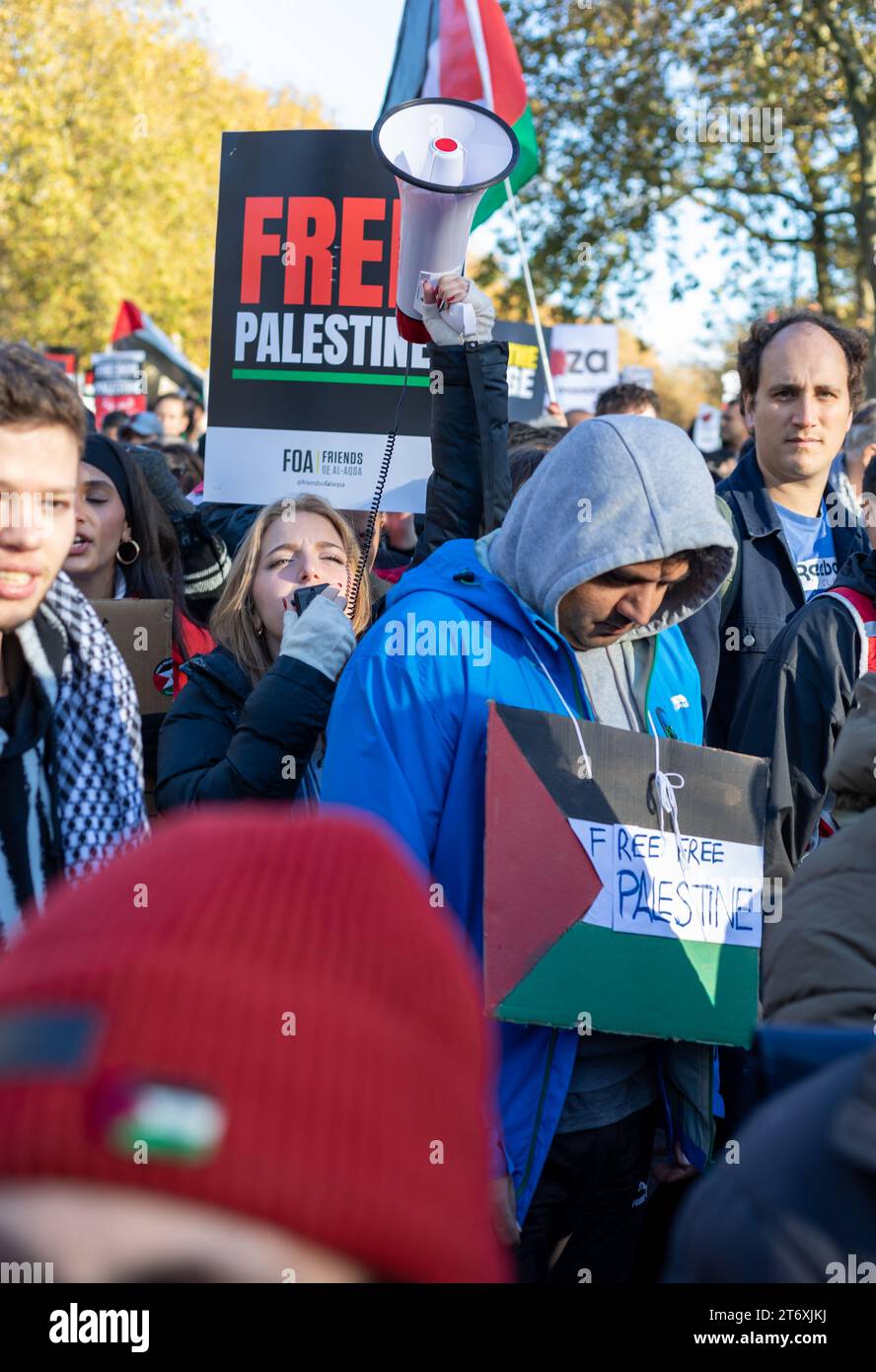 11th November Palestinian Solidarity March - Armistace Day Stock Photo ...