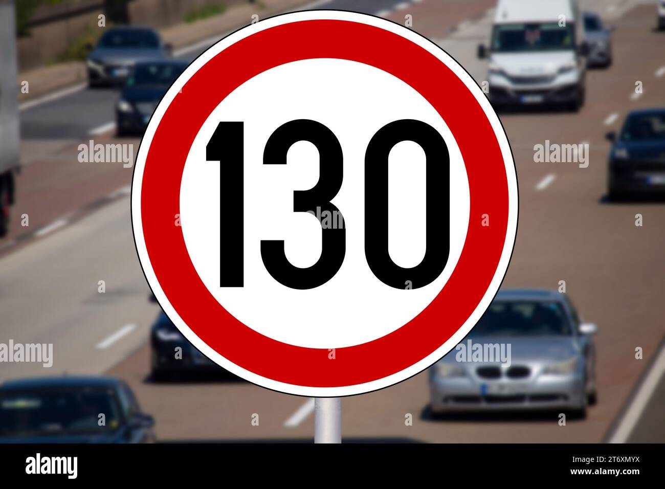 Highway sign 130 hi-res stock photography and images - Alamy