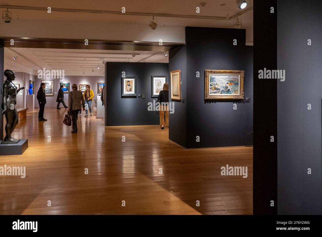 Christie's is a luxury auction house located in Rockefeller Center, New ...