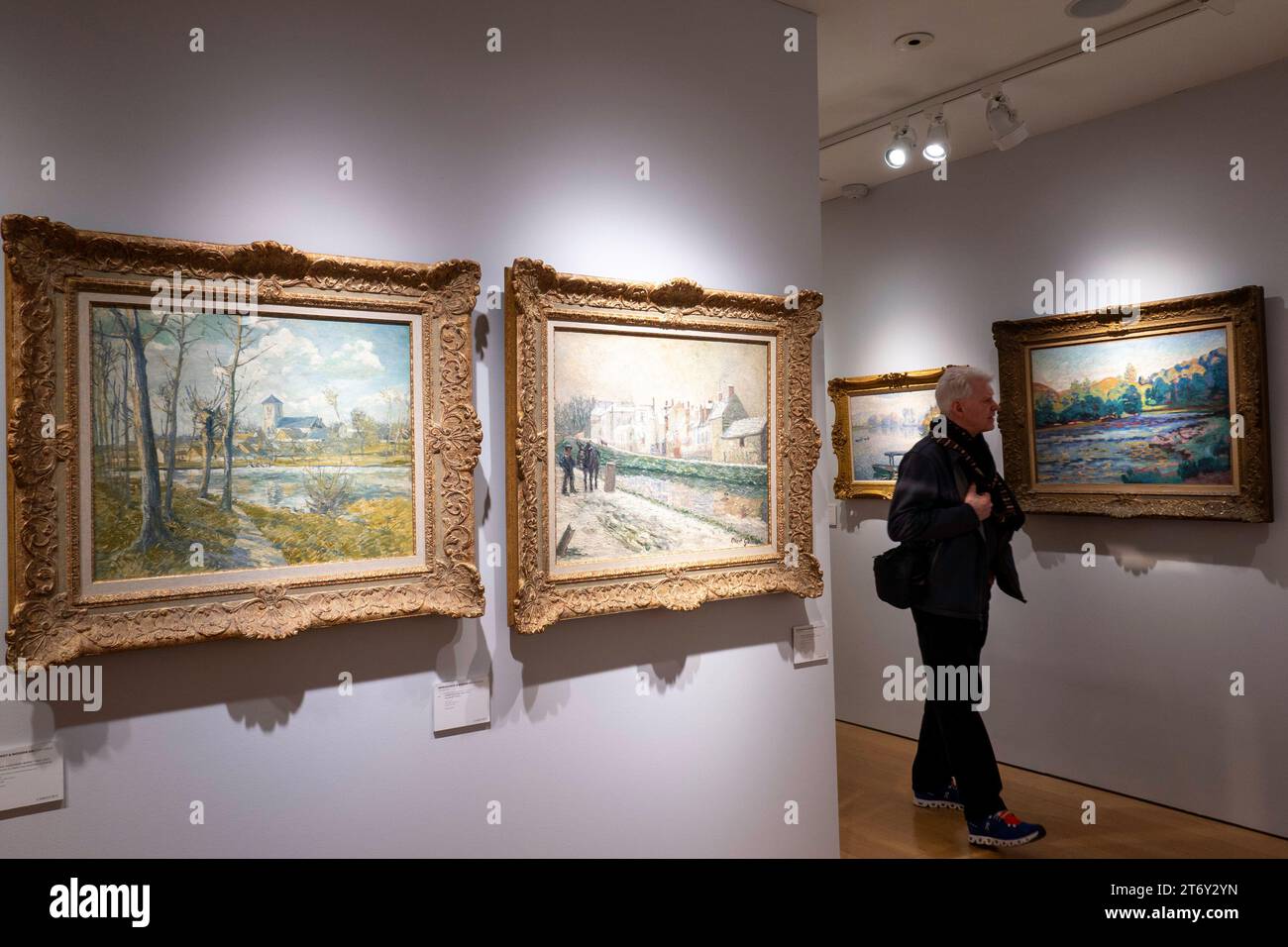 Christie's is a luxury auction house located in Rockefeller Center, New ...