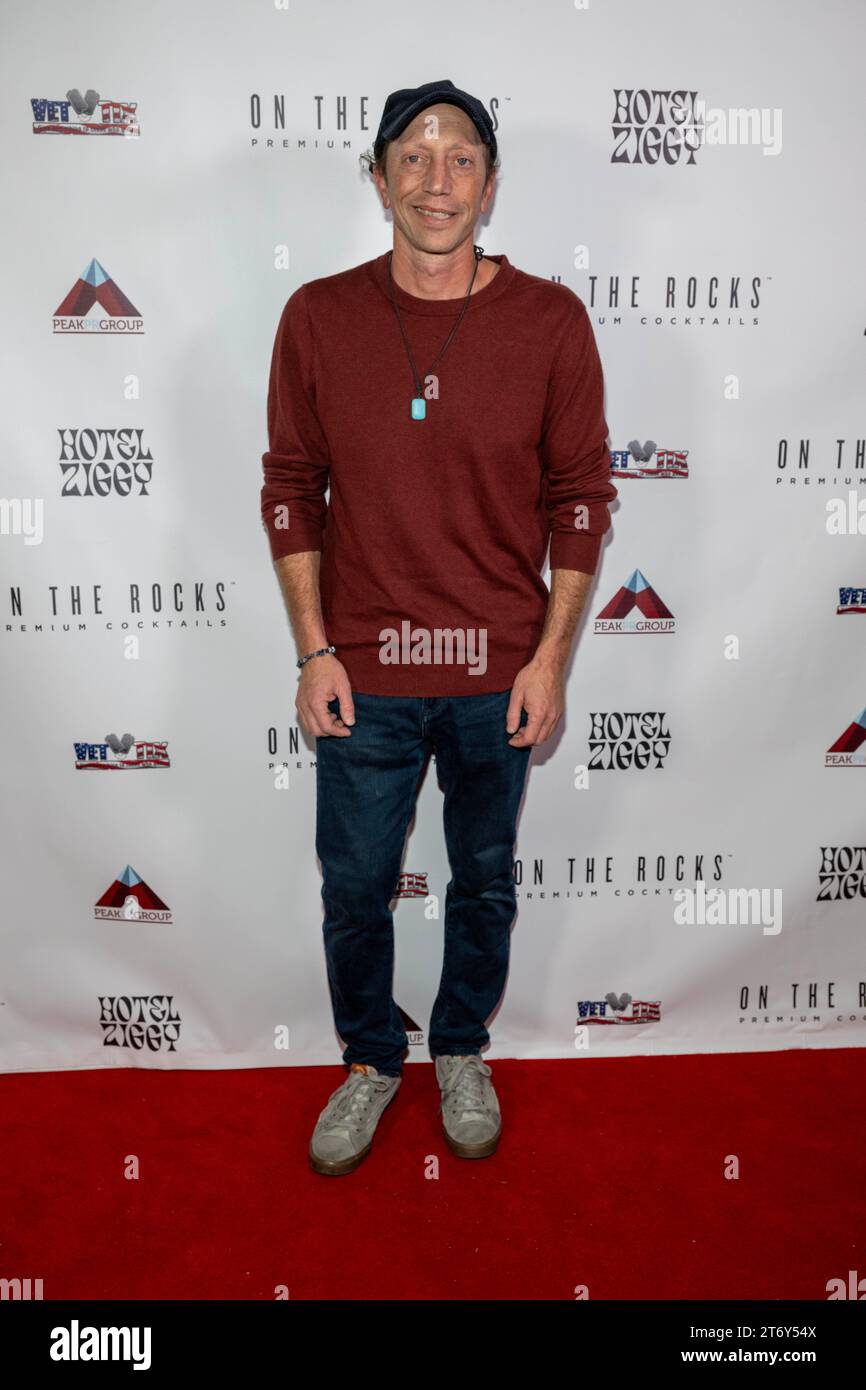 Comedian Marc Gordon attends OTR Presents Comedians For Veterans at ...