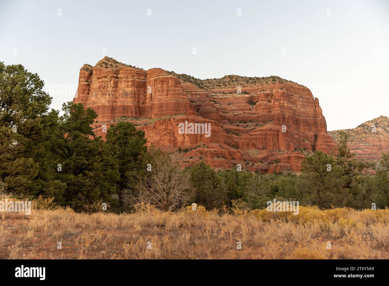 Courthouse Butte, Sedona, Arizona Stock Photo - Alamy