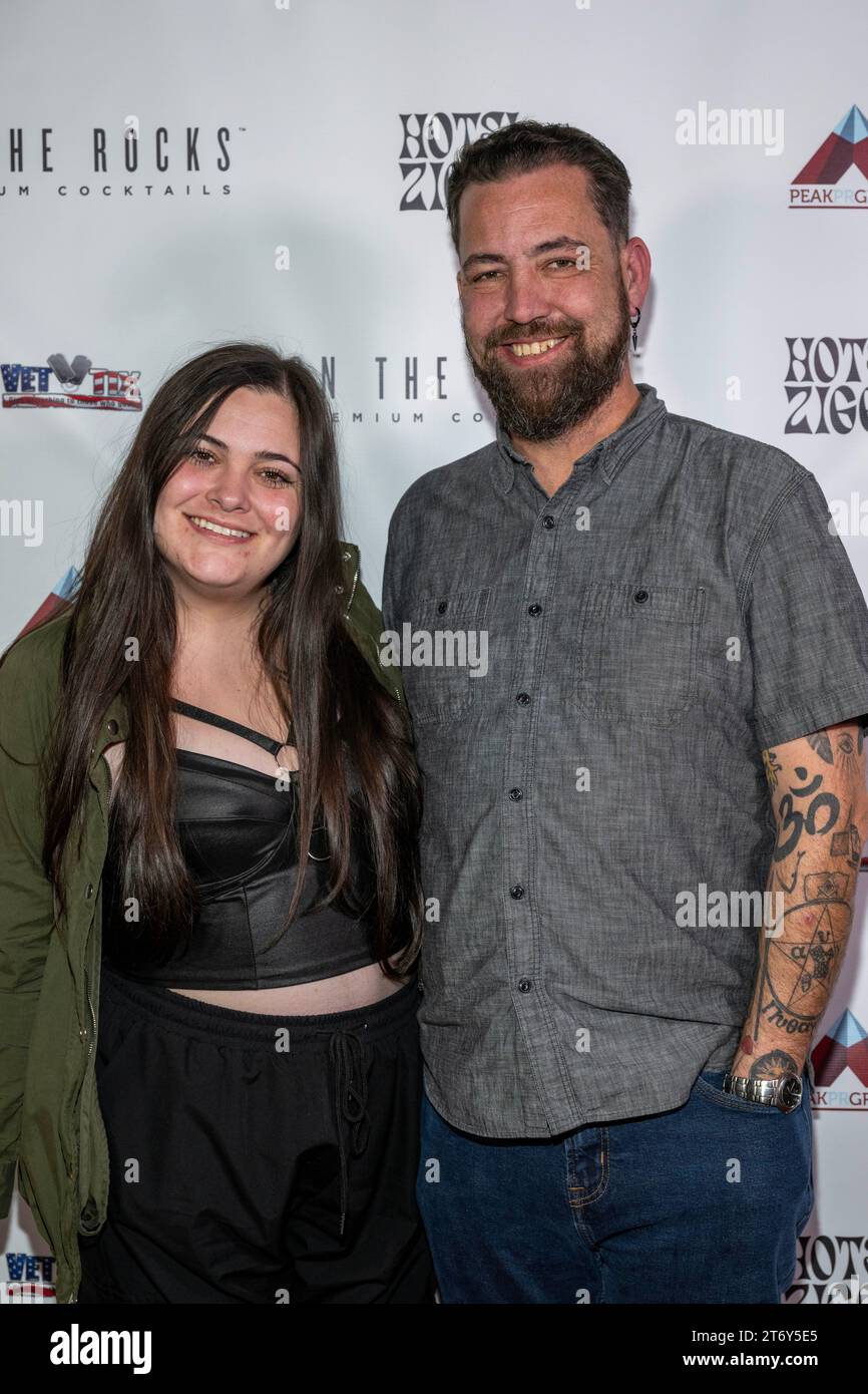 20 years Navy Veteran Robert Mcgill with girlfriend Shelby attends OTR ...
